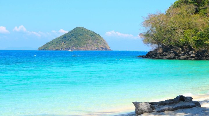 Koh Hei (Coral Island) in Phuket: 2026 Guide, Prices, and How to Get There